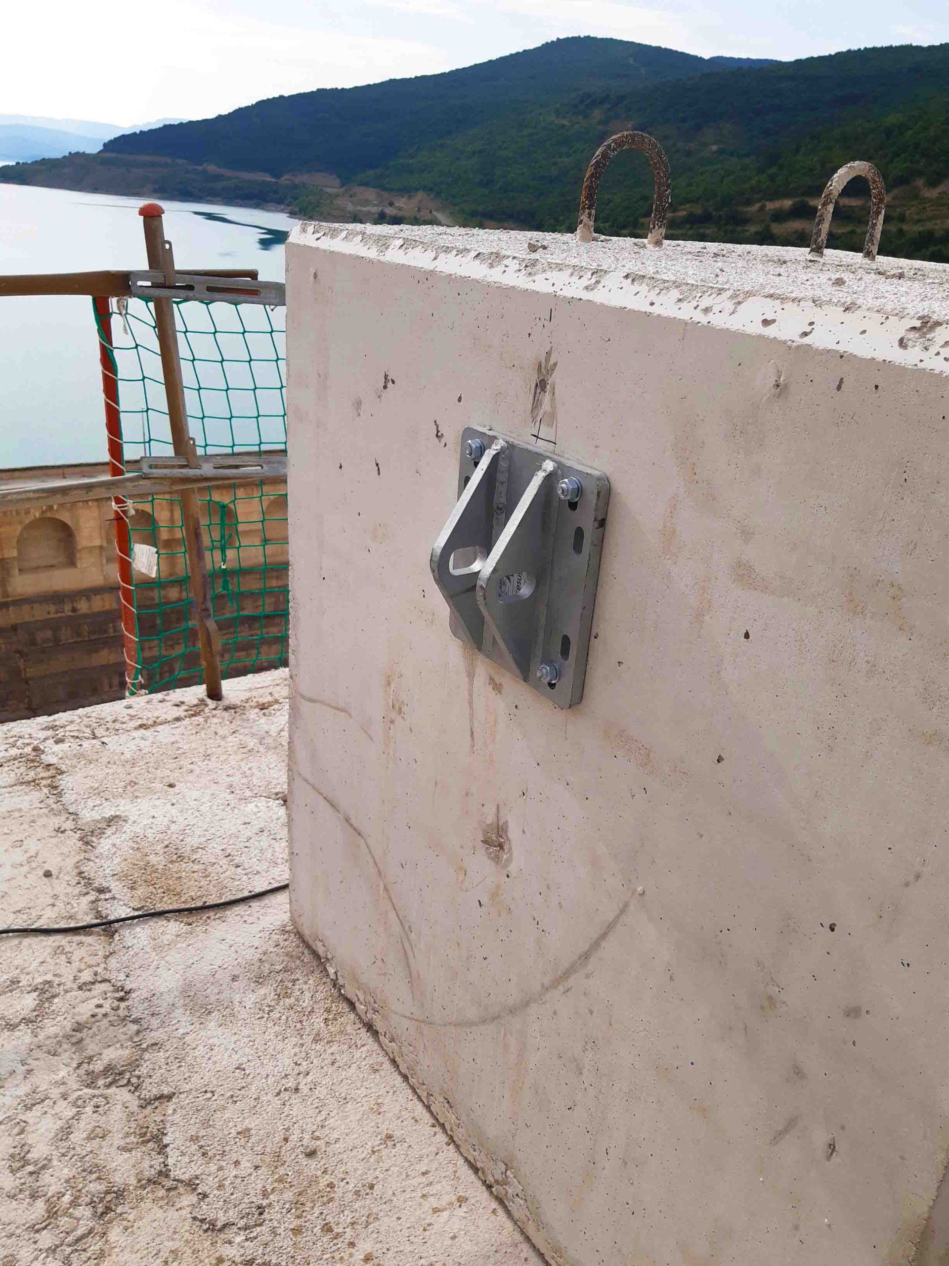 Placa de anclaje PLACFIX | Equipos para accesos en altura